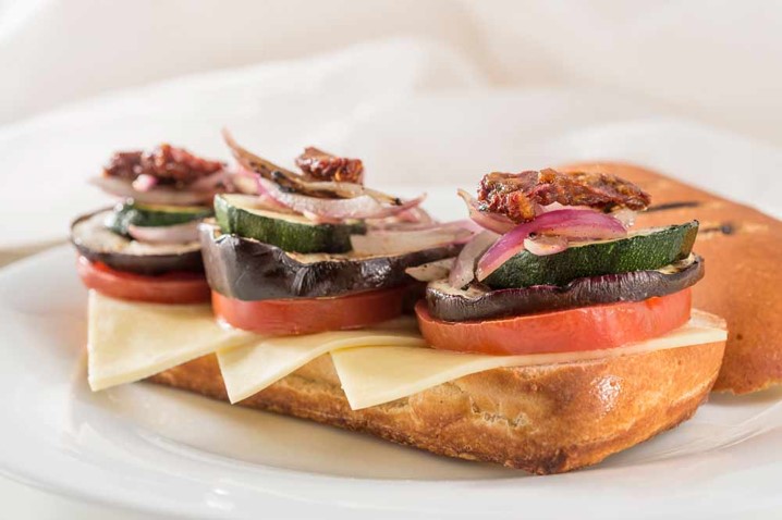 Sánduche vegetariano – FLORALP